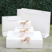 China Custom Logo Rigid Structure Folding Design Gift Box Mailer Box for Premium Packaging for sale