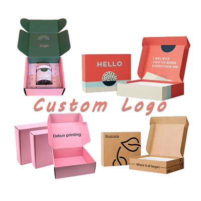 China Eco Friendly Self Erecting Mailer Box for Apparel Packaging with 15*15*5cm Custom Size for sale