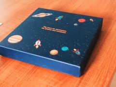 Moderne luxe CMYK bonbon papieren doos voor romantische bruiloft chocolade verpakking