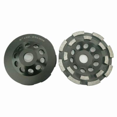 Cina La tazza ha modellato il legame concreto di 125mm Diamond Grinding Cup Wheel Metal in vendita
