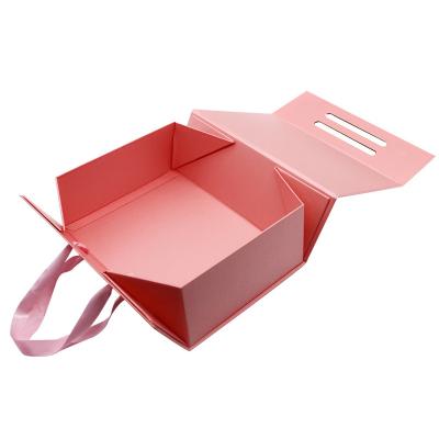 China Luxury Customized Gift Foldable box Ribbon paper hard cardboard gift boxes Flip Top String Ribbon Handle Flat Paper Box for sale
