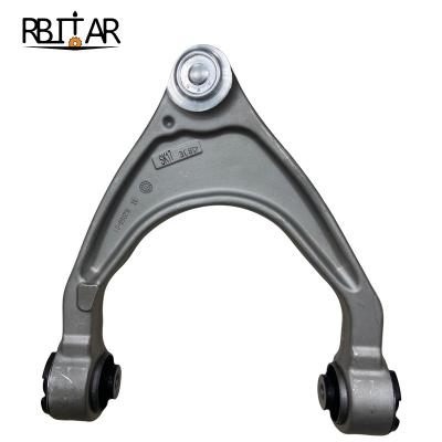 Cina Colore interno Front Right Lower Control Arm per l'OEM 67003199 di Maserati in vendita