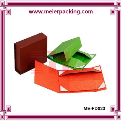 China Recycle art paper gift box, colorful design folding paper box with magnet ME-FD023 for sale