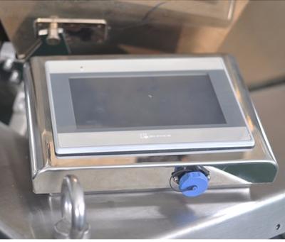Cina Multi lingua a 7 pollici di HMI Chips Multihead Weigher Packing Machine in vendita