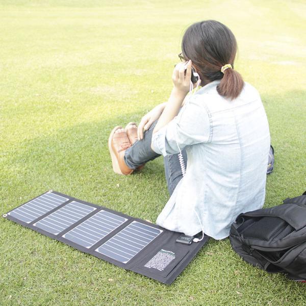 Quality Dual USB Charger 20W Foldable Solar Panel Bag Fold Away Solar Panels Lightweight for sale