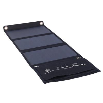 中国 携帯用21W折りたたむ太陽光パネル充電器 携帯電話用 DC USB出力 670*270*20mm 販売のため