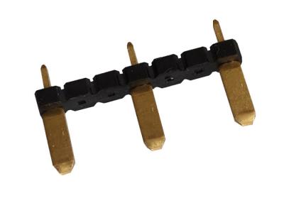Cina Flash dell'oro di fila di Pin della femmina dell'intestazione rotonda durevole 1x3 di Pin singolo 3,0 AMP in vendita
