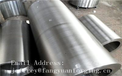 Cina Forge di acciaio legato ad alta pressione per navi 30CrNiMo8 823M30 31CrNiMo8 30CND8 Albero eolico in vendita