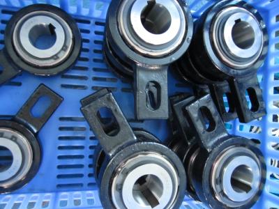 China backstopping clutch AV100 GV100 Alternative STIEBER one way freewheel clutch apply in Grain conveyors for sale