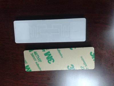 China UHF sponge anti-metal electronic tags en venta