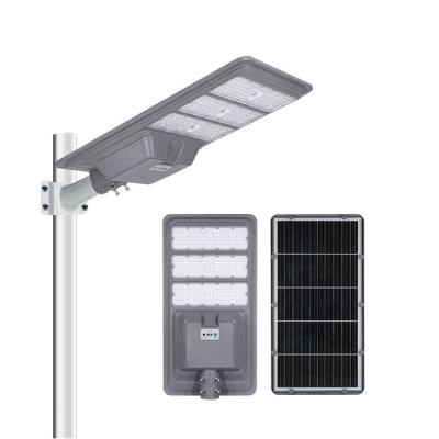 China Todos em uma luz de rua 200w do poder superior 300w 400w LiFePO4 integraram o sistema do painel solar à venda