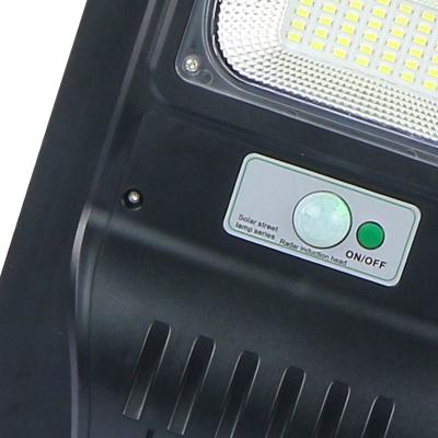 China Bewegungs-Sensor ganz in einem Solarstraßenlaterneintegriertes 2700-6500K SMD bördelt 170lm/W zu verkaufen