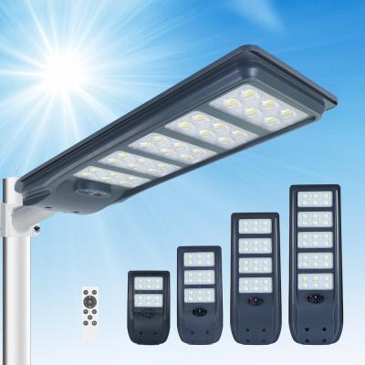 China TR-ES02 High Lumen Brightness All In One Solar LED Street Light with Type C charger and IP65 Water Resistance for sale