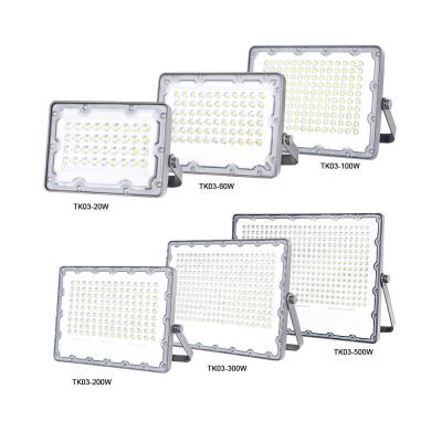 China Cast Aluminum LiFePO4 Remote Control Battery Outdoor Waterproof 100w Solar LED Flood Light for sale