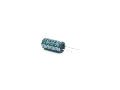 Cina Condensatore elettrolitico 13X20mm dell'alta corrente ondulata di 8.2UF 400V in vendita