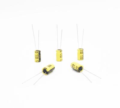 Cina Condensatori elettrolitici ad alta temperatura elettrolitici del condensatore 6.3x11mm di 56UF35V SMT in vendita