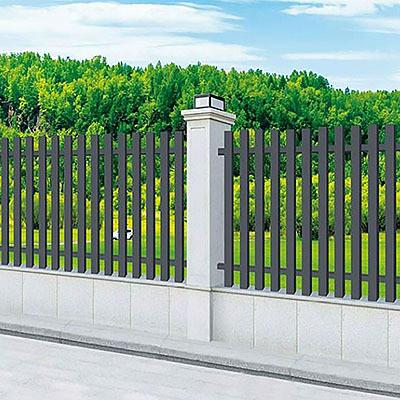 China 0.30mm--Customized Cutting Villa Balcony Boundary Handrail Balusters U Channel Aluminum Railing System for sale