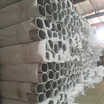 中国 6063 T5 アリミニアムエクストルーションプロファイル 販売のため