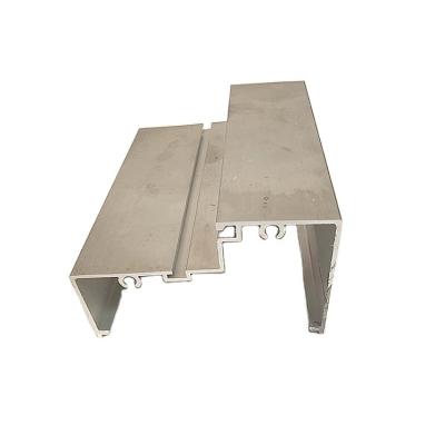 中国 メキシコの垂直滑り窓 建築アルミプロファイル 熱度T3-T8 販売のため