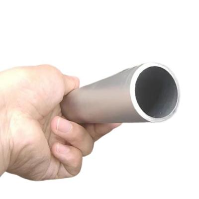 중국 5000시리즈 꿰매지 않는 알루미늄 튜브 사용자 정의 길이와 정밀 가공 판매용