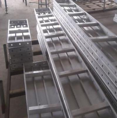 China PVC Main Material 6000 Series T5 T6 Extrusion Aluminium Profiles for Construction Formwork System for sale
