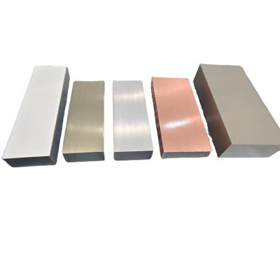 China Profile de aluminio pulido para ventanas y puertas Anodizado con recubrimiento en polvo de grano de madera en venta