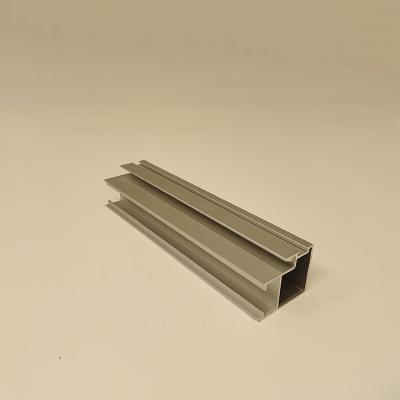 Cina Moderno Shengxin 6000 Serie Custom Profilo di estrusione in alluminio per finestre e porte Nessun tipo di legno in vendita