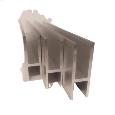 China 6063 T5 Shengxin Perfiles de extrusión de aluminio personalizados para ventanas y puertas del mercado peruano en venta