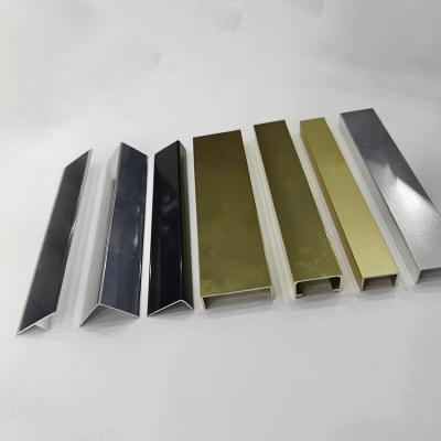 중국 맞춤형 색상 쉐인친 T 모양 알루미늄 프로필 바닥 스커트 및 창문 프레임 판매용