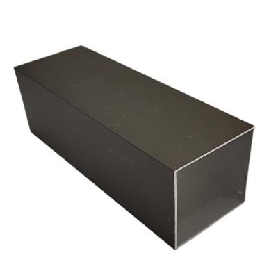 Cina Profili in alluminio 6063 6061 T5 personalizzati per Windows e certificato Mate inclusi in vendita