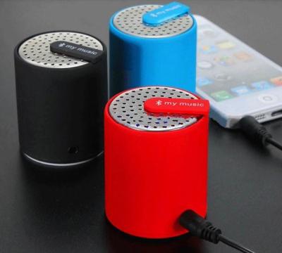 China Super Bass Mini Portable BeatBox Small cylindrical bluetooth speakers for mobile phone for sale