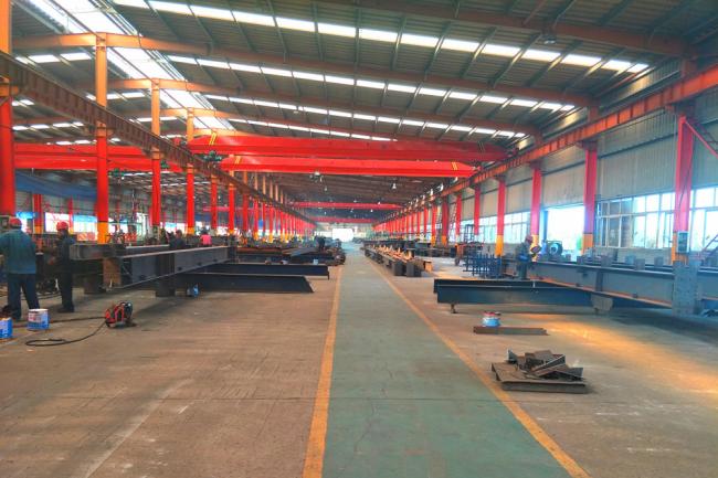 Steel structure fabrication factory with production lines