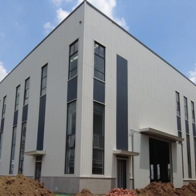 China Prefab Steel Structure Warehouse met sandwichpaneel muren Te koop