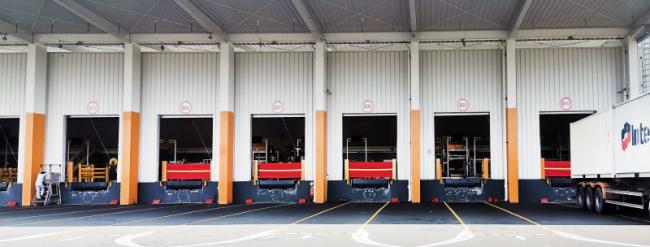 Tough Soft Curtain Safety Barrier Warehouse Gate Anti-Collision Guard