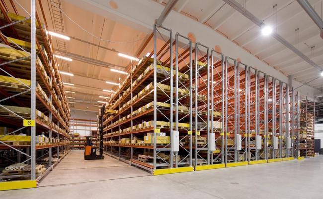 Rail-Guided Open-Type Electric Mobile Racking Warehouse Storage Rack