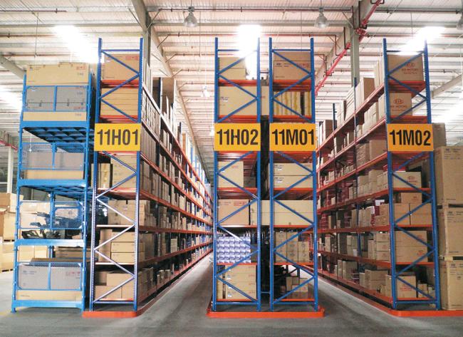Warehouse Storage VNA Racks Warehouse Very Narrow Aisle Racking System