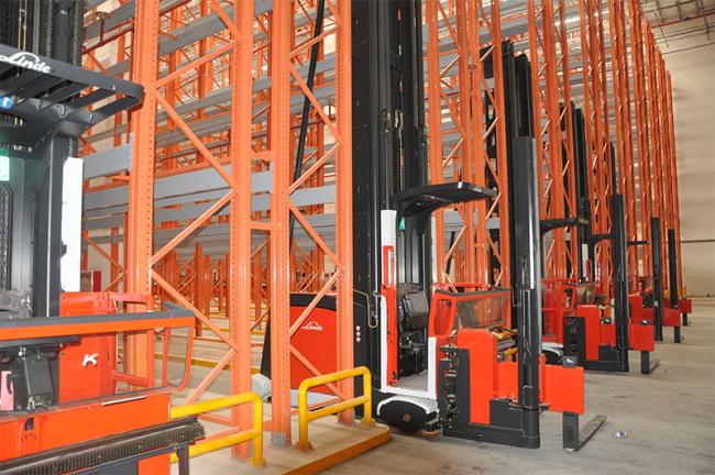 Warehouse Storage VNA Racks Warehouse Very Narrow Aisle Racking System