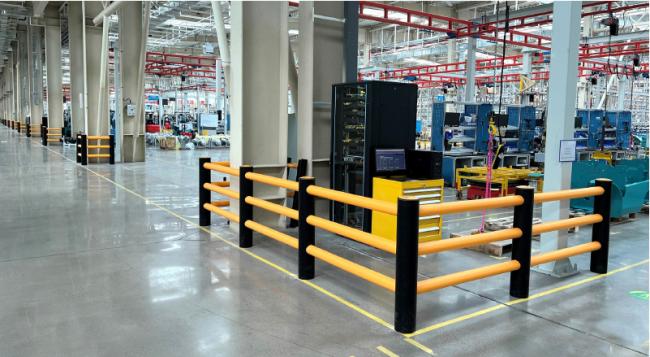 L Polygon Traffic Barrier