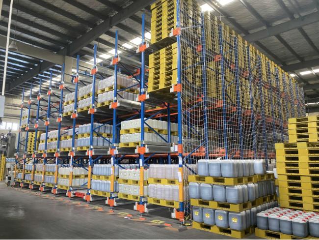 Radio Shuttle Pallet Racking Warehouse Storage Four Entry Way Shuttle High Speed Pallet Equipment Radio Car Racking