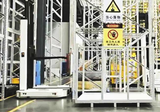 VFR-CL3,VNA Fork-type AMR,Very Narrow Aisle Fork-type Autonomous Mobile Robot CL Serie stype 3 for Warehouse Pallet Stacking And Handling