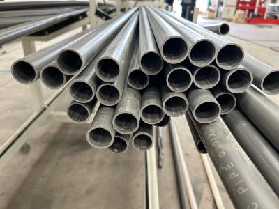 Китай Продвинутая линия по производству труб из ПВХ с 55-киловатным мотором и частотным инвертором ABB продается