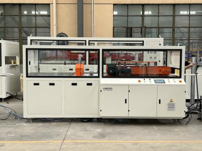 Китай Продвинутая линия по производству труб из ПВХ с 55-киловатным мотором и частотным инвертором ABB продается