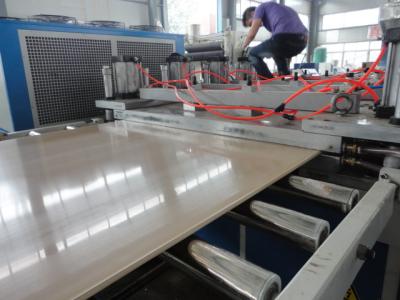 China PVC Ceiling Panel Production Line Automatic Extrusion Machine For Plastic Board Manufacturing for sale