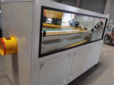 중국 PVC 파이프 DN16 DN20 플라스틱 파이프 처리 쌍 나사 추출기 / 추출기 생산 라인 이중 출력 150kg-220kg 판매용