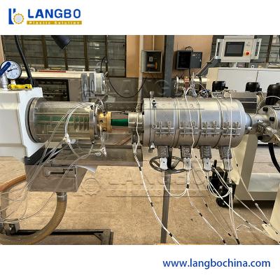 Cina Linea di plastica diametro dell'estrusione del tubo di PPR della vite del doppio dell'invertitore di ABB vario in vendita