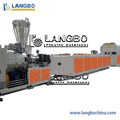China WPC Decking Line with Wear Resistance and Compressive Strength Suitable for Outdoor Decking for sale