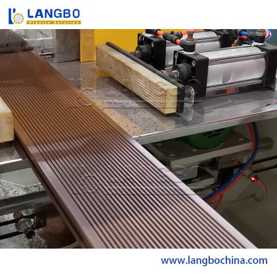 China WPC Decking Machine For Garden Flooring And Outdoor Construction Materials for sale
