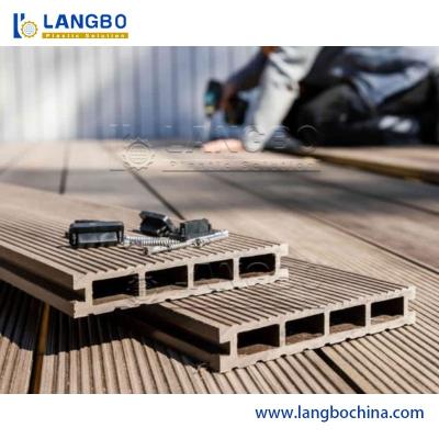 China WPC Decking Line | Extrusion, Calibration, Embossing for Outdoor Boards for sale