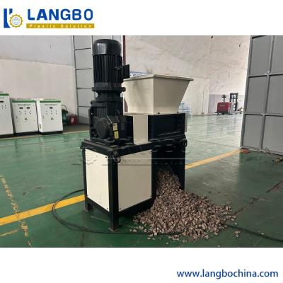 China Double Shaft Shredder with Low Speed High Torque for Plastic Recycling at 500-2000 kg/hour for sale