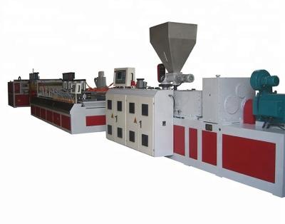 Китай Линия панель штранг-прессования профиля PVC WPC доски пола двери декоративная продается